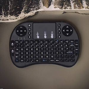 GUGGU M02_Hard key Mini Home Theater Keyboard: Touchpad Included Smart ...