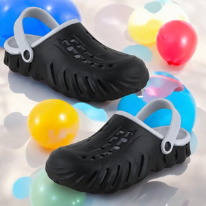GENIAL Boys Slip-on Clogs Price in India - Buy GENIAL Boys Slip-on ...