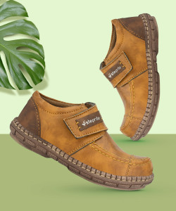 Steprite Boys Velcro Casual Boots Price in India - Buy Steprite Boys ...