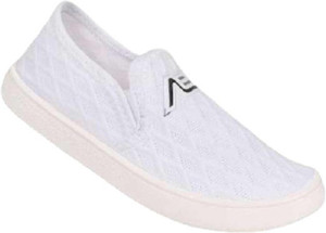 Fitstep Girls Slip on Sneakers Price in India - Buy Fitstep Girls Slip ...