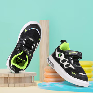 SKITE Boys & Girls Velcro Sneakers Price in India - Buy SKITE Boys ...