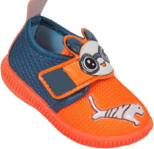 Fitstep Girls Velcro Sneakers Price in India - Buy Fitstep Girls Velcro ...