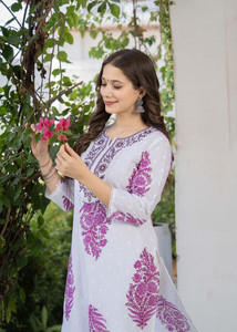 KJFAB Women Printed Straight Kurta - Buy KJFAB Women Printed Straight ...