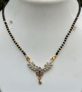 Manjri MANJRI LEAFES STYLE MANGALSUTRA 01 Brass Mangalsutra Price in ...