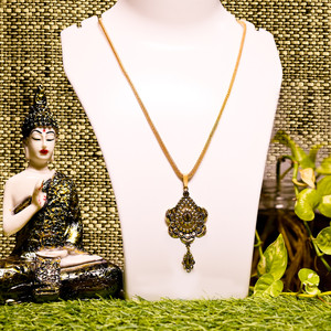 CHARULATA STUDIO Brass Chain Set Price in India - Buy CHARULATA STUDIO ...