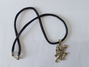 LivLyfEzy Premium Oxidised Silver Bajrangi Hanuman Pendant in Black ...