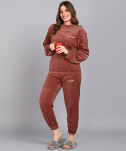 BLUELOCK Women Solid Red Night Suit Set Price in India - Buy BLUELOCK ...