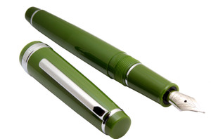 Ledos Jinhao 82 Green Resin Acrylic Fine Nib Chrome Trims Fountain Pen ...