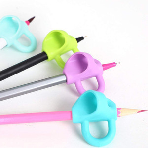 Qweezer Pack of 4 Pencil Grips for Kids Handwriting, Children Pencil ...