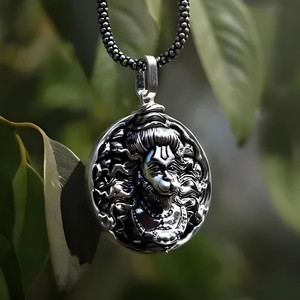 REVERSEA Men's Silver Chain with Hanuman Pendant Rhodium, Sterling ...