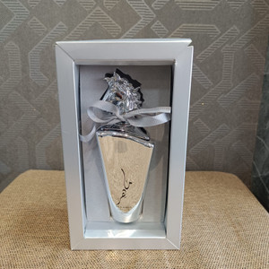 Buy Lattafa Mahir Legacy white Eau de Parfum - 100 ml Online In India ...