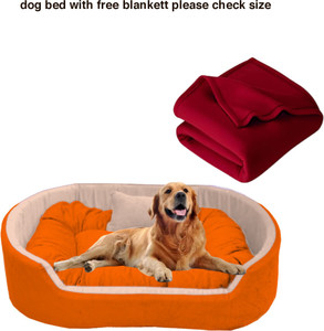 drilly Modern ovalbed with soft and ethnic red blankett for dogs and ...