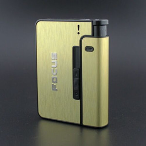 VIOVI Focus Pioneer Gold Cigarette Case with Portable Lighter I Ideal ...