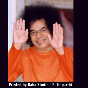 Sri Sathya Sai Baba Blessing Photo - Puttaparthi Photographic Paper ...