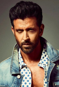 Poster Hrithik Roshan (Large Poster, 300GSM Matt, 36x24 Inches, Rolled ...