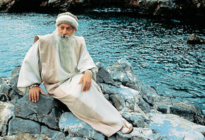 Poster Osho World Quote Photograph Wall Poster sl-8998 (Wall Poster ...