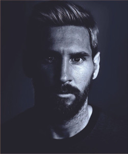 The Messi Magic: A Poster Tribute to the Football Legend: on 300gsm ...