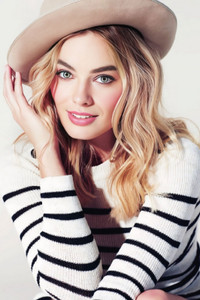 Margot Robbie Poster for Room Wall Decoration, Size - 12 X 18 inches ...