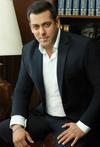 Poster Dashing Salman Khan sl-17034 (Large Poster, 36x24 Inches, Banner ...