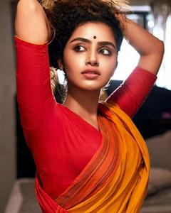 Anupama Parameswaran Poster Multicolor Photo Paper Print Poster ...