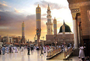 Poster Madina Shareef sl-14548 (LARGE Poster, 36x24 Inches, Banner ...