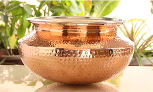 IndianArtVilla Copper Handi / Degchi With Tin Lining Inside, Volume ...