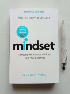 Mindset (Carol Dweck): Buy Mindset (Carol Dweck) by Carol Dweck at Low ...