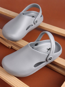 HRX by Hrithik Roshan Men Clogs - Buy HRX by Hrithik Roshan Men Clogs ...