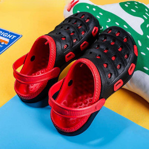 ZURU BUNCH Men Black, Red Clogs - Buy ZURU BUNCH Men Black, Red Clogs ...