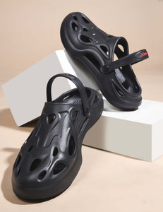 HRX by Hrithik Roshan Men Clogs - Buy HRX by Hrithik Roshan Men Clogs ...
