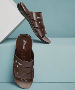 Paragon PU6670T Men Casual - Buy Paragon PU6670T Men Casual Online at ...