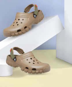 CROCS Off Road Men Clogs - Buy CROCS Off Road Men Clogs Online at Best ...