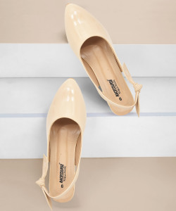 Racecourse Women Off White Heels - Buy Racecourse Women Off White Heels ...