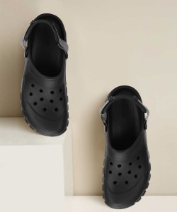 CROCS Offroad Sport Clog Men Clogs - Buy CROCS Offroad Sport Clog Men ...