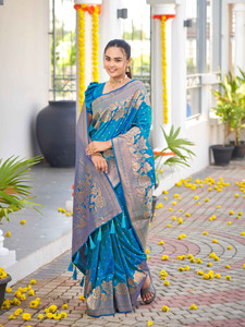 Buy MANOHARI Woven Banarasi Jacquard Blue Sarees Online @ Best Price In ...