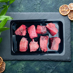 FRESH STORE Yellow Fin Tuna Meat / kera cube cut without Skin Curry Cut ...