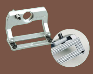 Unik Juki LBH-781 FEED PLATE & WORK CLAMP METAL TEETH 25 MM Sewing Kit ...