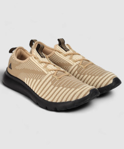 ADIDAS StrutHunt M Walking Shoes For Men - Buy ADIDAS StrutHunt M ...