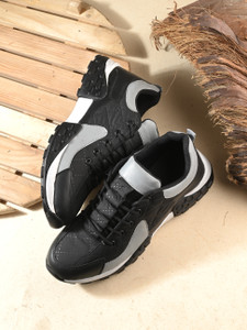 Rising Wolf Running Shoes For Men - Buy Rising Wolf Running Shoes For ...