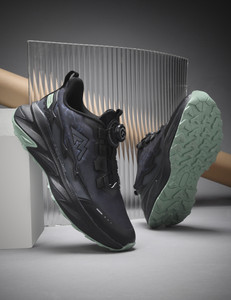 Abros TRUMP Athleisure Cultured Round-Toe Shape & Quick On-Off Dial ...