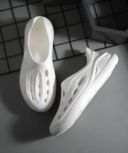 HRX by Hrithik Roshan Clogs For Men - Buy HRX by Hrithik Roshan Clogs ...