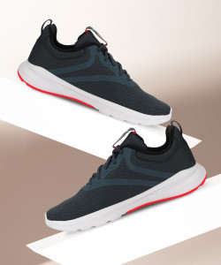 REEBOK Amplified runner M Running Shoes For Men - Buy REEBOK Amplified ...