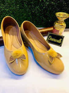 DEARWALK Bellies For Women - Buy DEARWALK Bellies For Women Online at ...