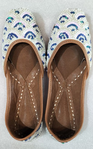 SONI PUNJABI JUTTI HOUSE Punjabi jutti Jutis For Women - Buy SONI ...