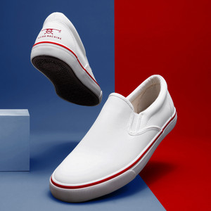 FLYING MACHINE CEZAR 4.0 Slip On Sneakers For Men - Buy FLYING MACHINE ...