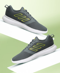 ADIDAS Fleecewalk M Walking Shoes For Men - Buy ADIDAS Fleecewalk M ...