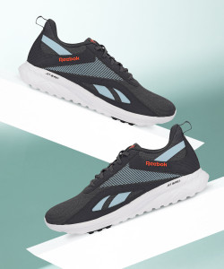 REEBOK Conclave runner M Casuals For Men - Buy REEBOK Conclave runner M ...