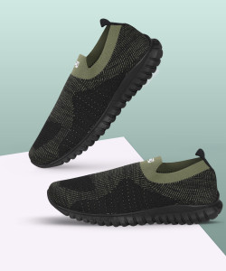 LIBERTY MONTES-26 Slip On Sneakers For Men - Buy LIBERTY MONTES-26 Slip ...
