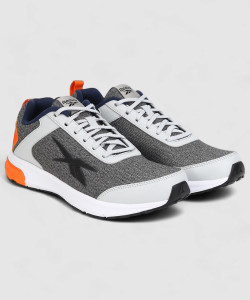 REEBOK CANTON RUNNER Running Shoes For Men - Buy REEBOK CANTON RUNNER ...