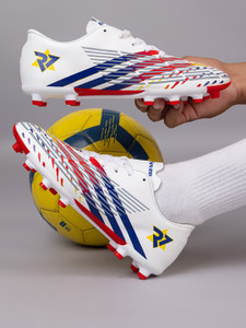 RUN SEVEN F3 Air Strike Goal Power Impact Player footballers Football ...